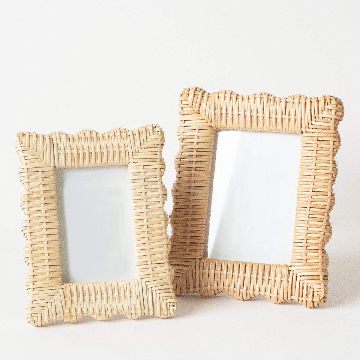 Scallop Wicker Weave Frame – Biscuit Home
